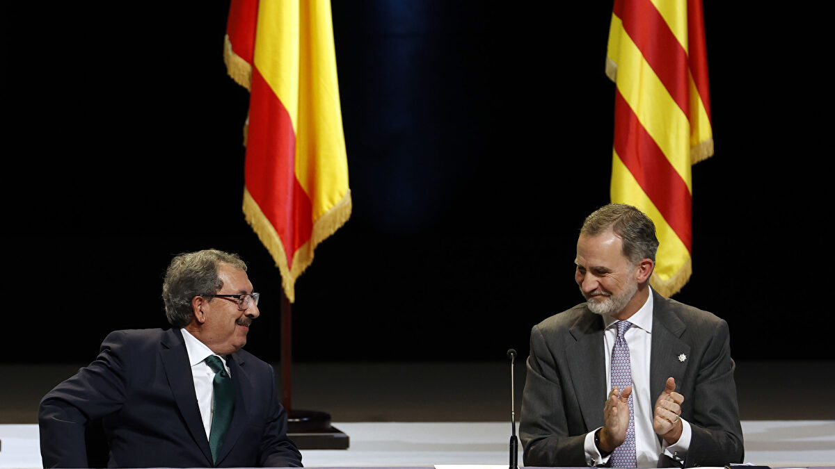 El Rey pide respetar "a nivel institucional" e "individual" la ...