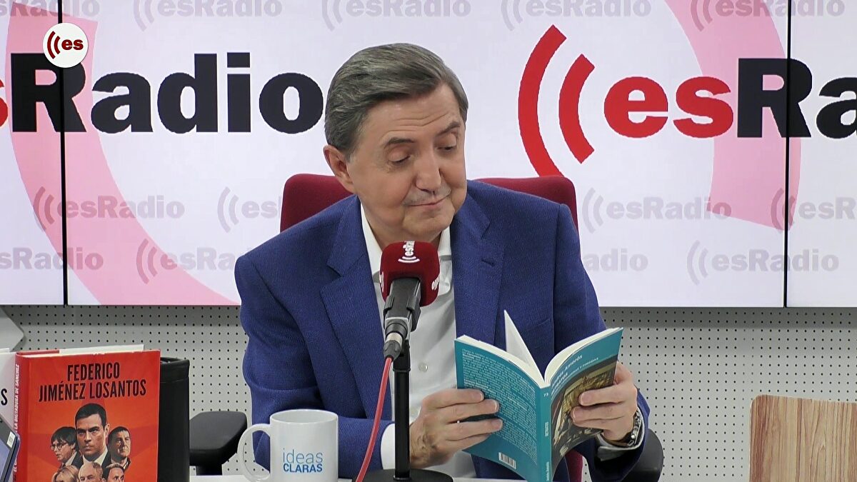 Los Libros: 'Retratos. Historias verdaderas y fingidas', de Andrés ...