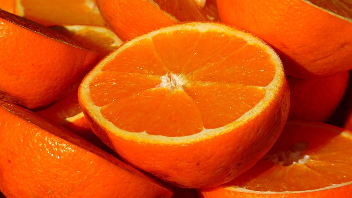 ¿Es bueno comer naranjas todos los días? Descubre sus beneficios y ...
