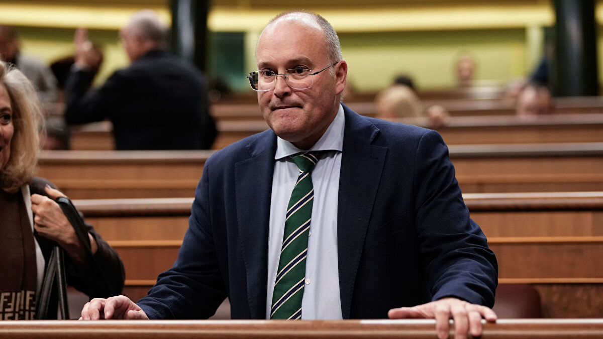 Tellado le recuerda a Bolaños la "vergüenza" de ser "el ministro de ...