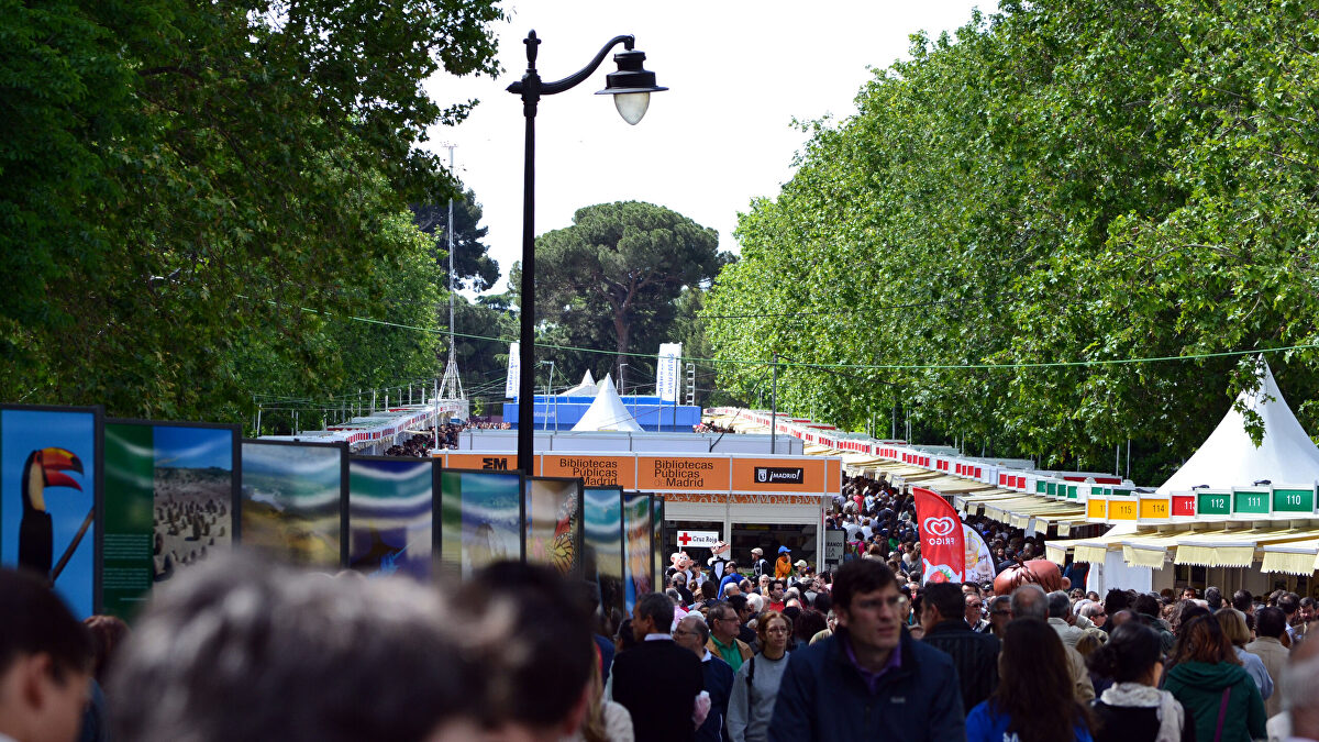 Feria del Libro 2025 en Madrid: horarios y cuándo empieza - Libertad ...