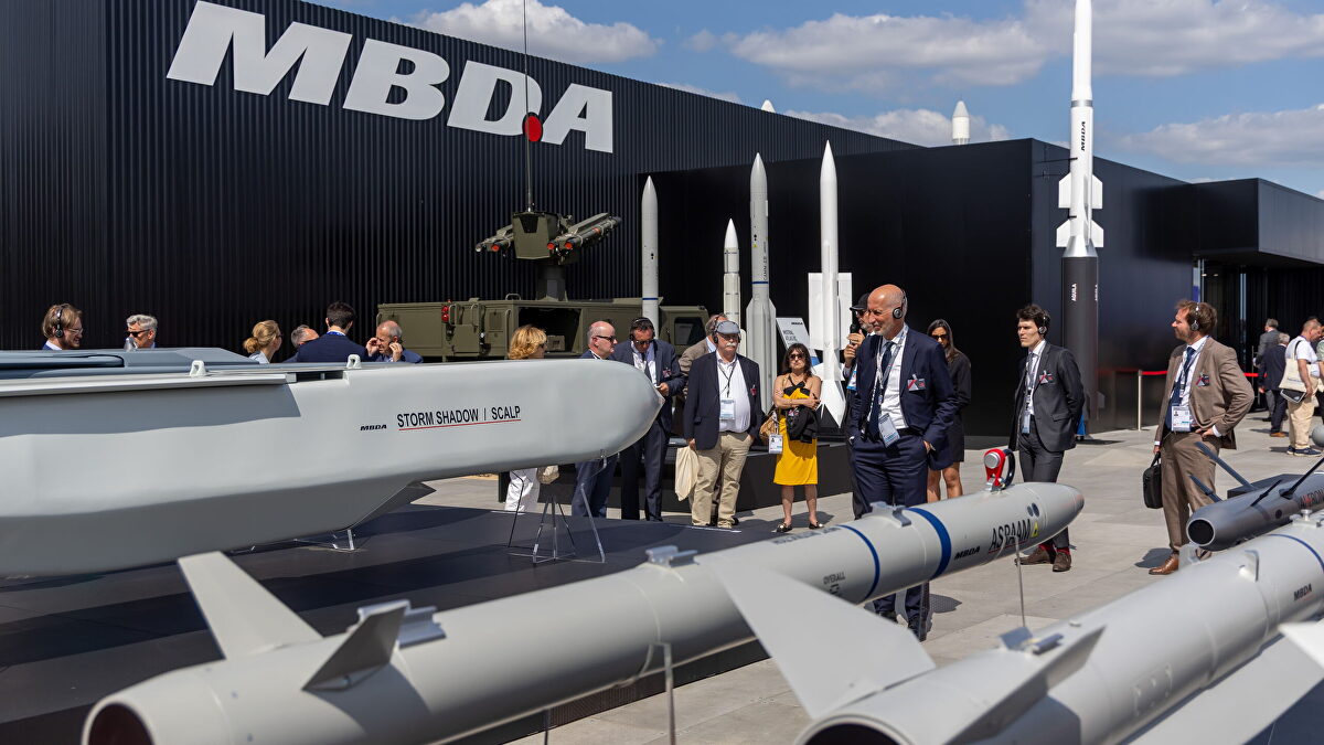 MBDA presenta su nuevo dron kamikaze: 500 kilómetros de alcance y 40 ...