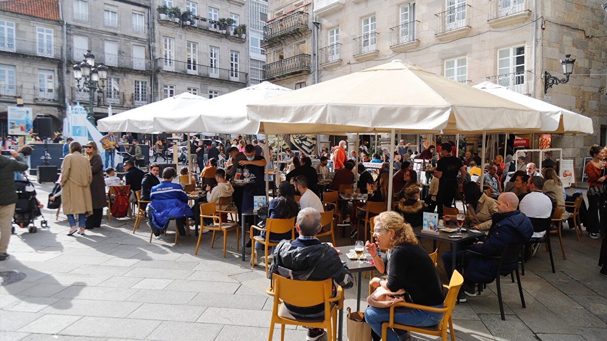 Un hostelero libanés echa a un grupo de turistas israelíes de un ...