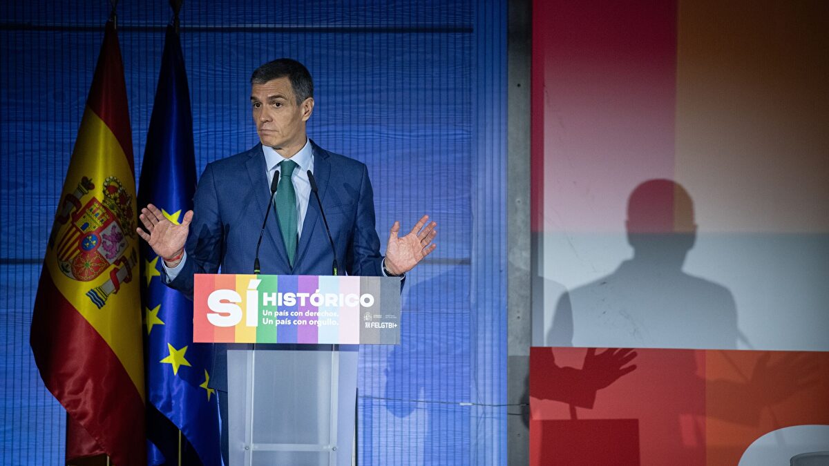 Federico a las 7: "Sánchez, el pordiosero de la OTAN" - esRadio