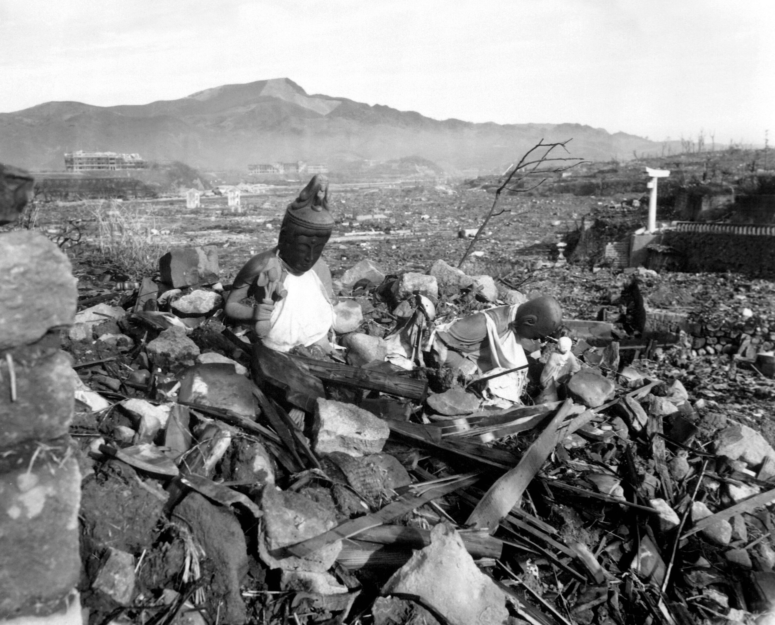 80 años de Hiroshima y Nagasaki: un ignoto horror para la humanidad - Libertad Digital - Cultura