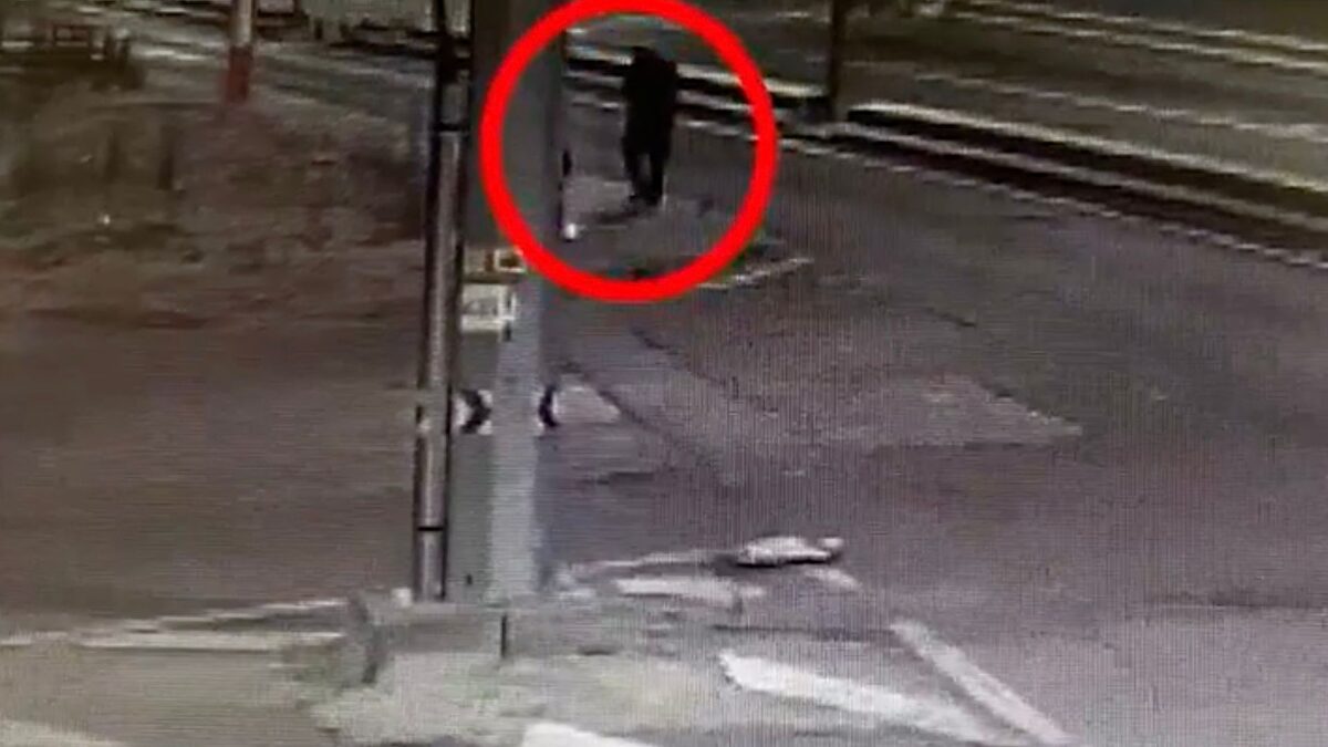 Detienen a un pirómano chino de 66 años al que grabaron cuando ...