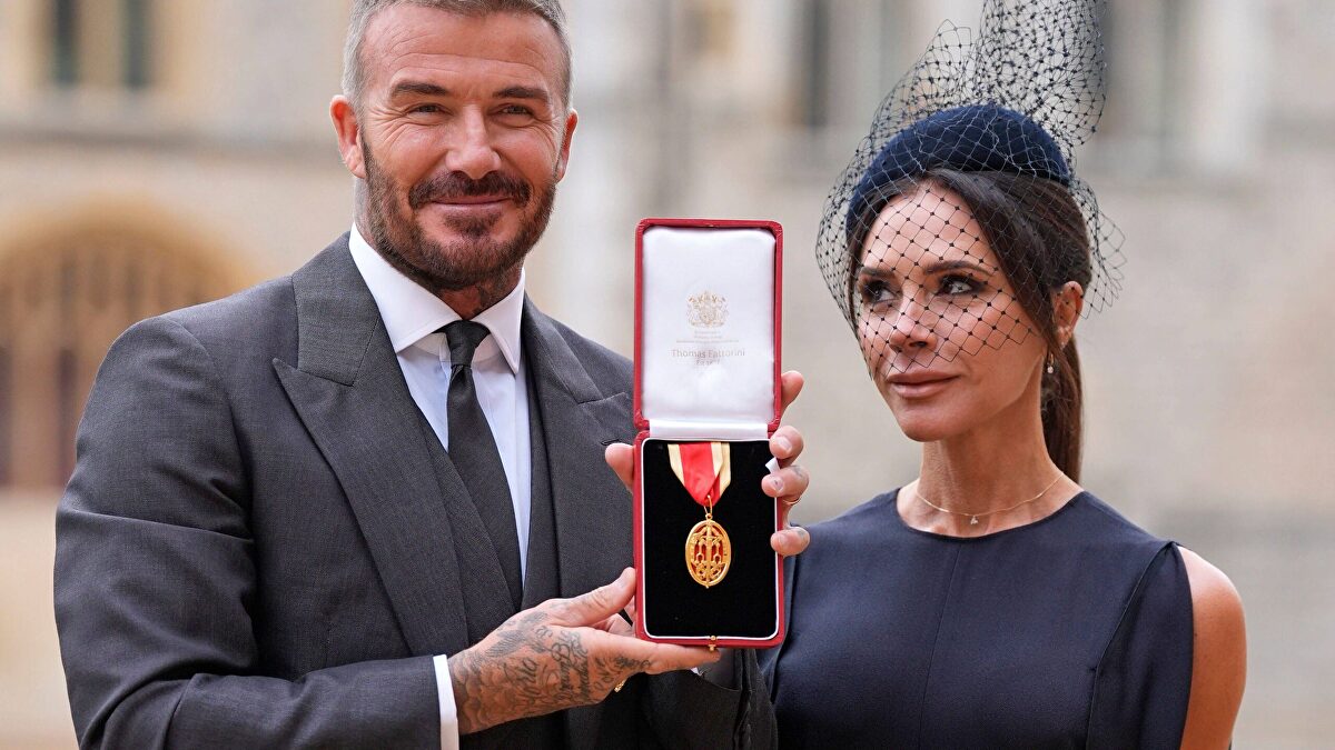 David Beckham, nombrado caballero por el rey Carlos III en el Castillo ...