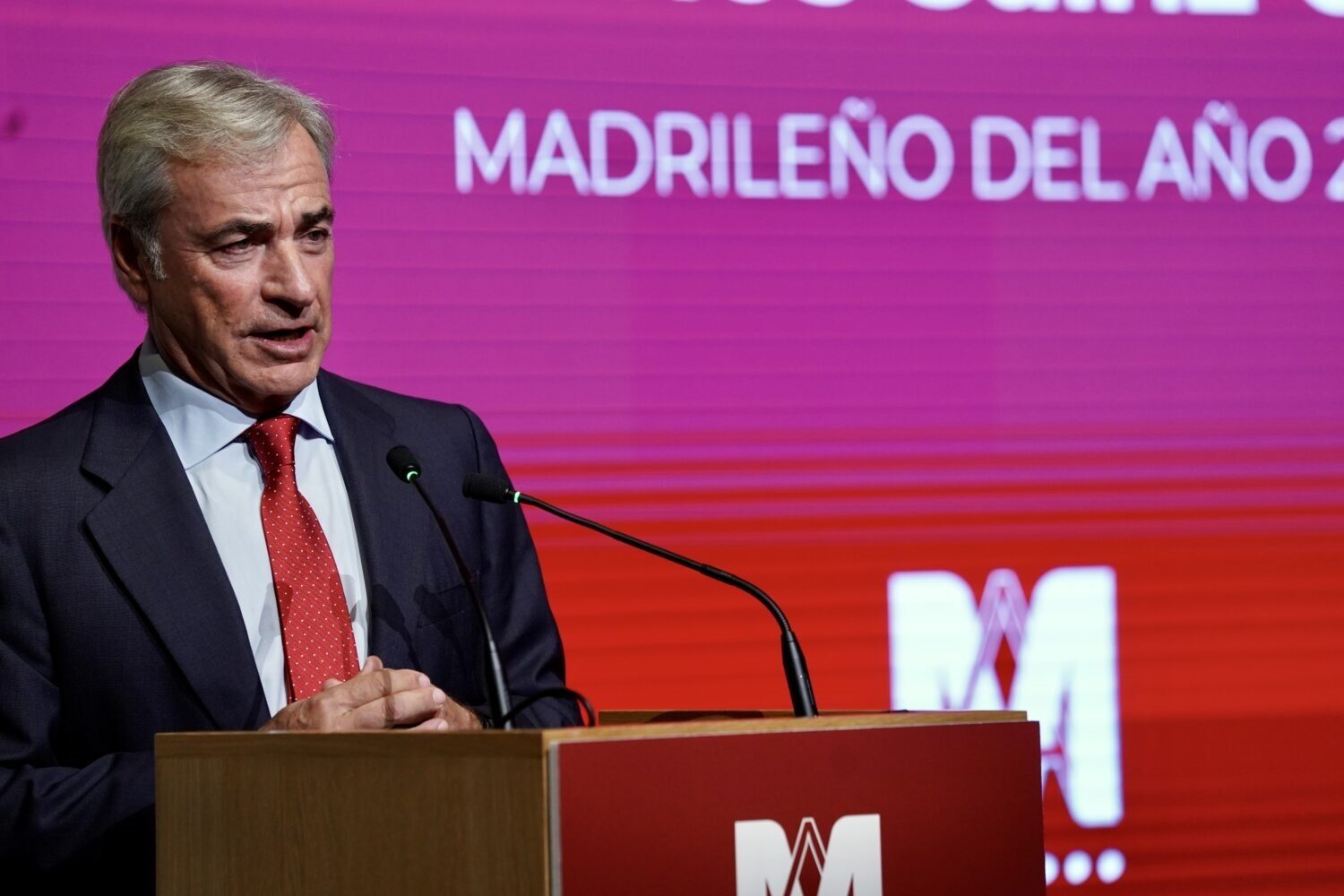 ¿Qué esconde la separación de Carlos Sainz y Lucas Cruz? - Libertad Digital