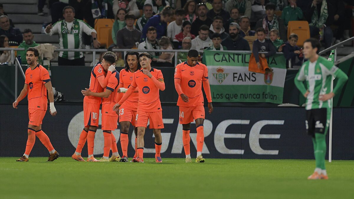 Betis - Barcelona (3-5): Hat-trick de Ferran y polémica