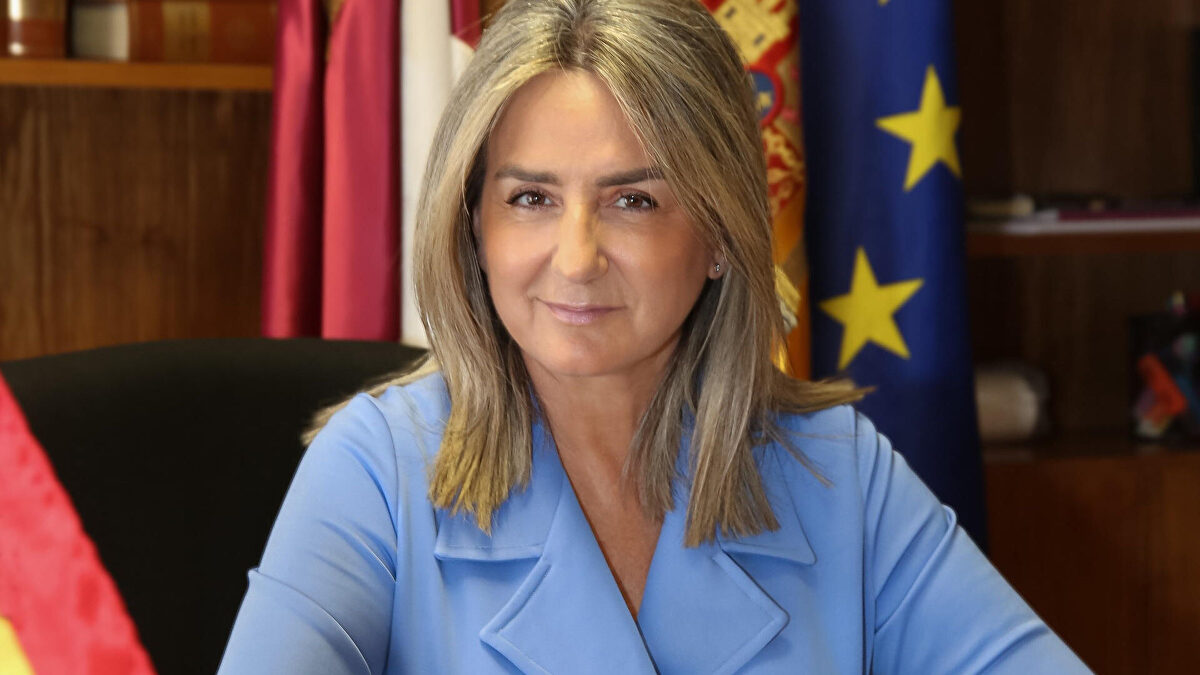 Milagros Tolón: la ministra que traicionó la amistad de Page para ...