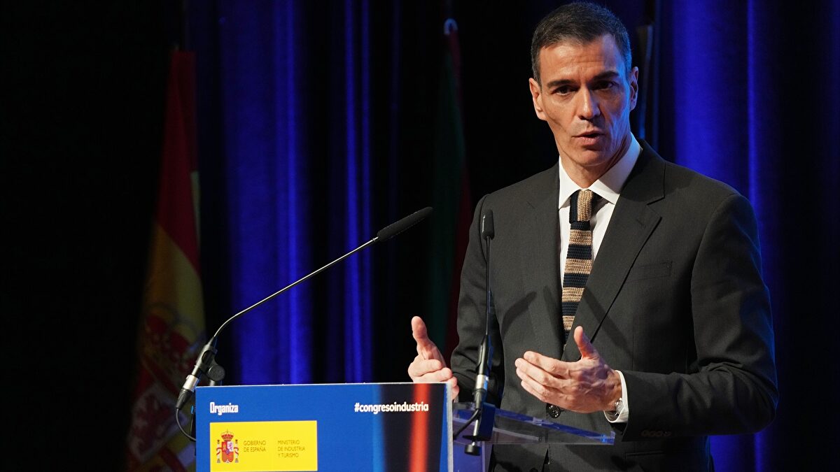 Sánchez ordena a la Fiscalía investigar a X, Meta y TikTok por la ...