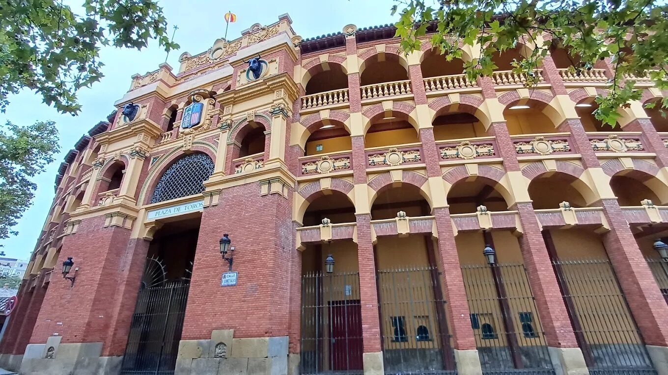 El sector del toro califica de "atropello" el pliego de la plaza de ...