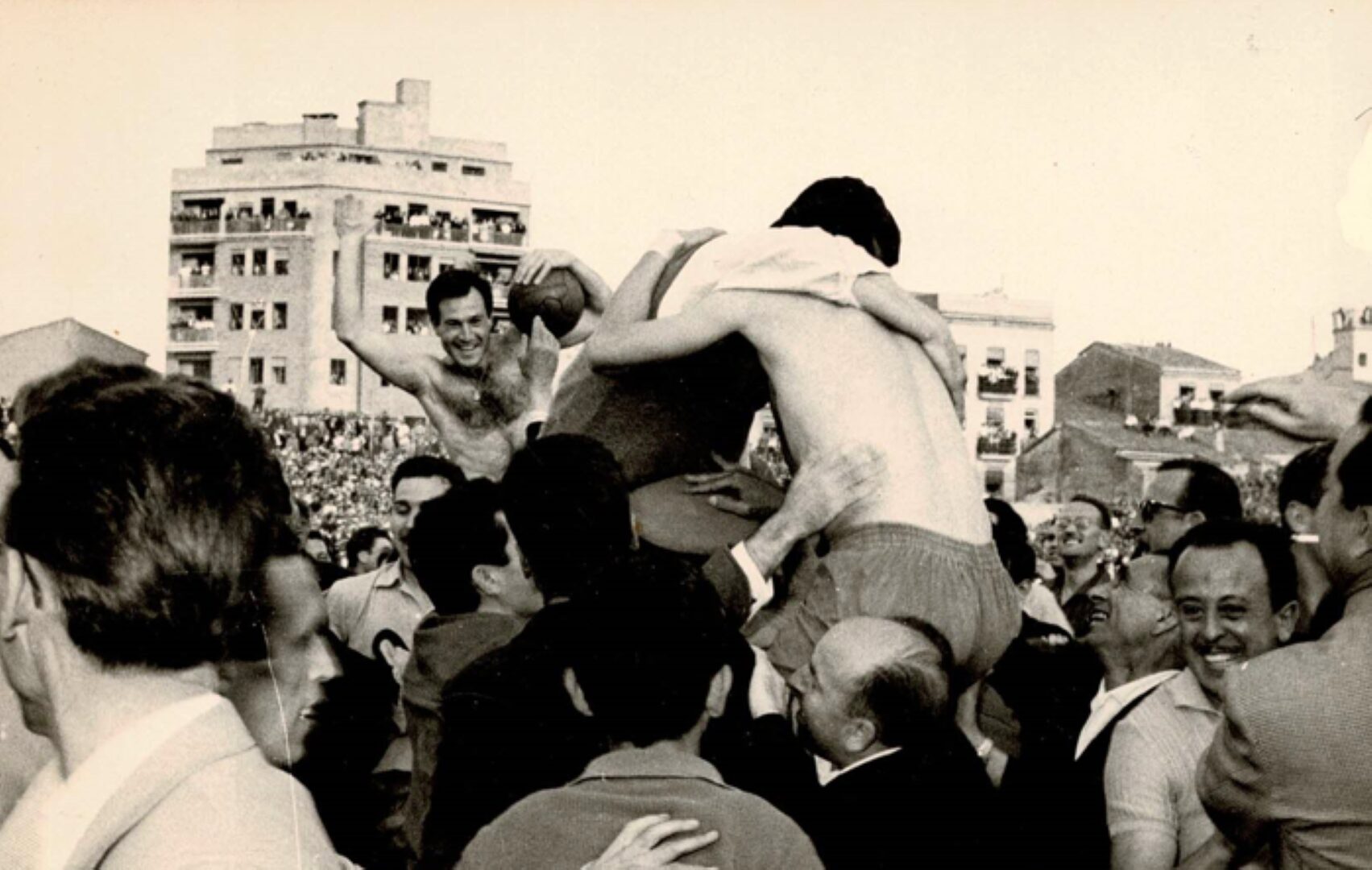 Vall y el balón del ascenso del Levante - Libertad Digital