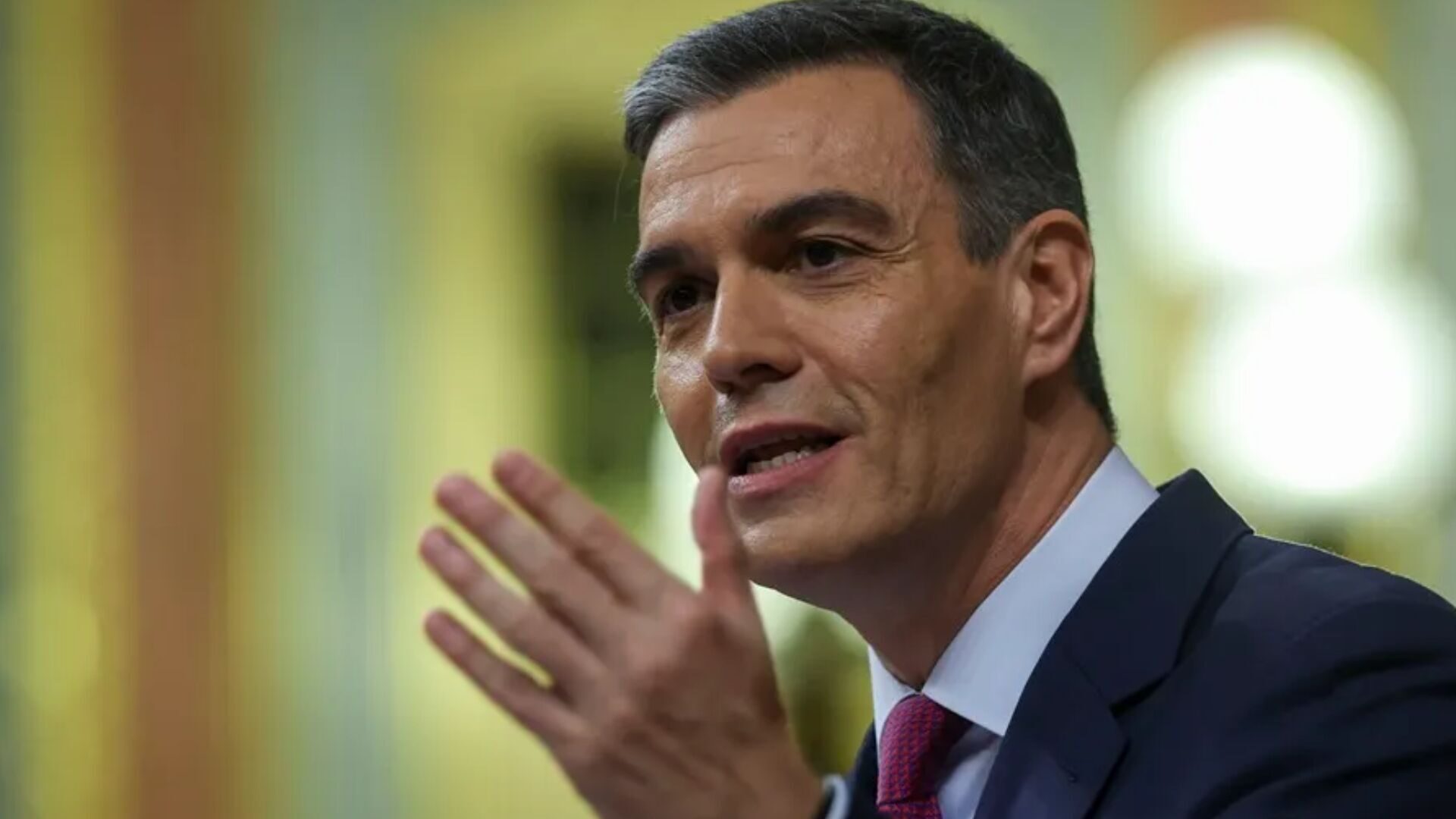 La corrupción de Sánchez ya lastra a la economía española - José María ...
