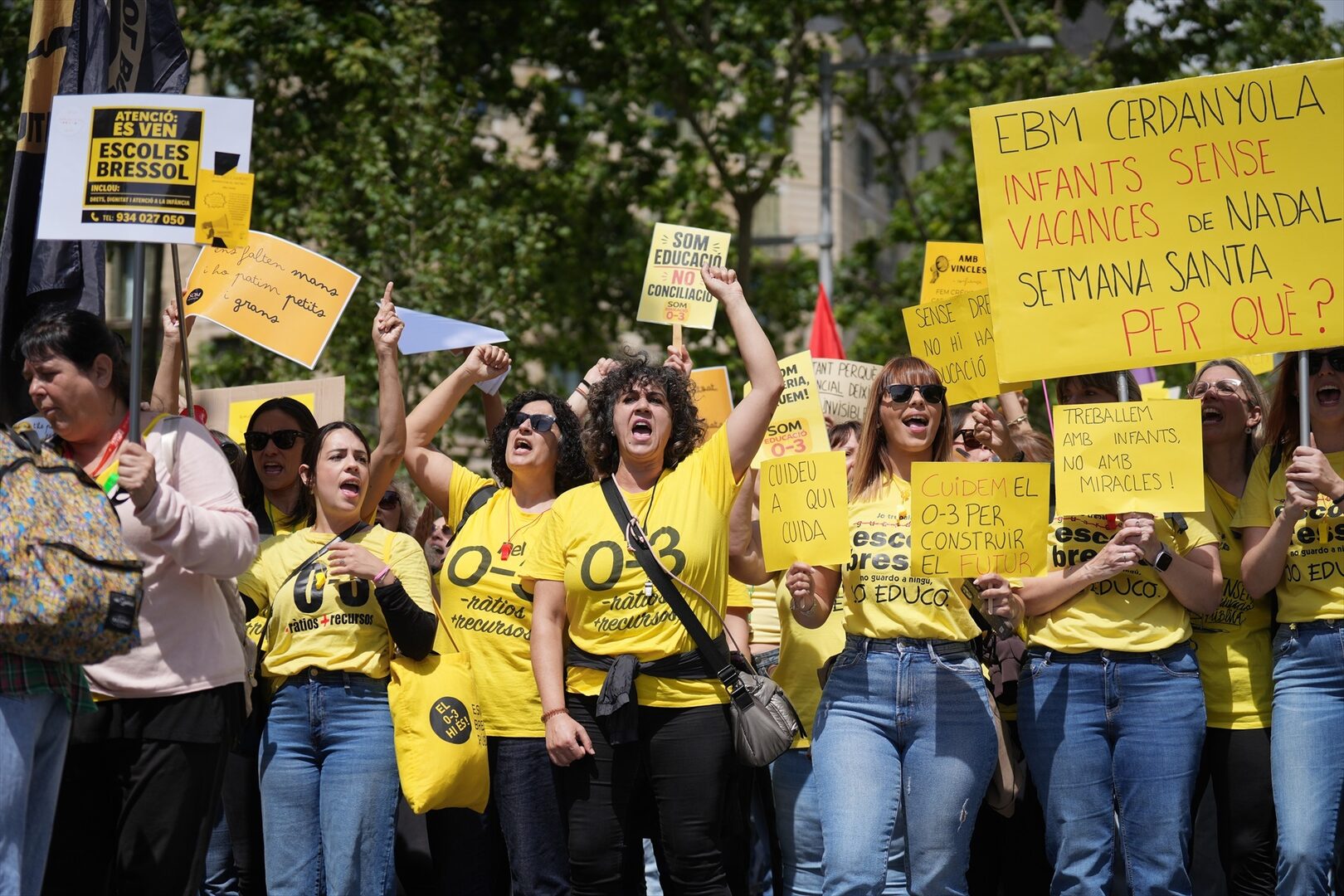 Illa, acorralado: huelga de profesores, ola de crímenes y sospechas ...