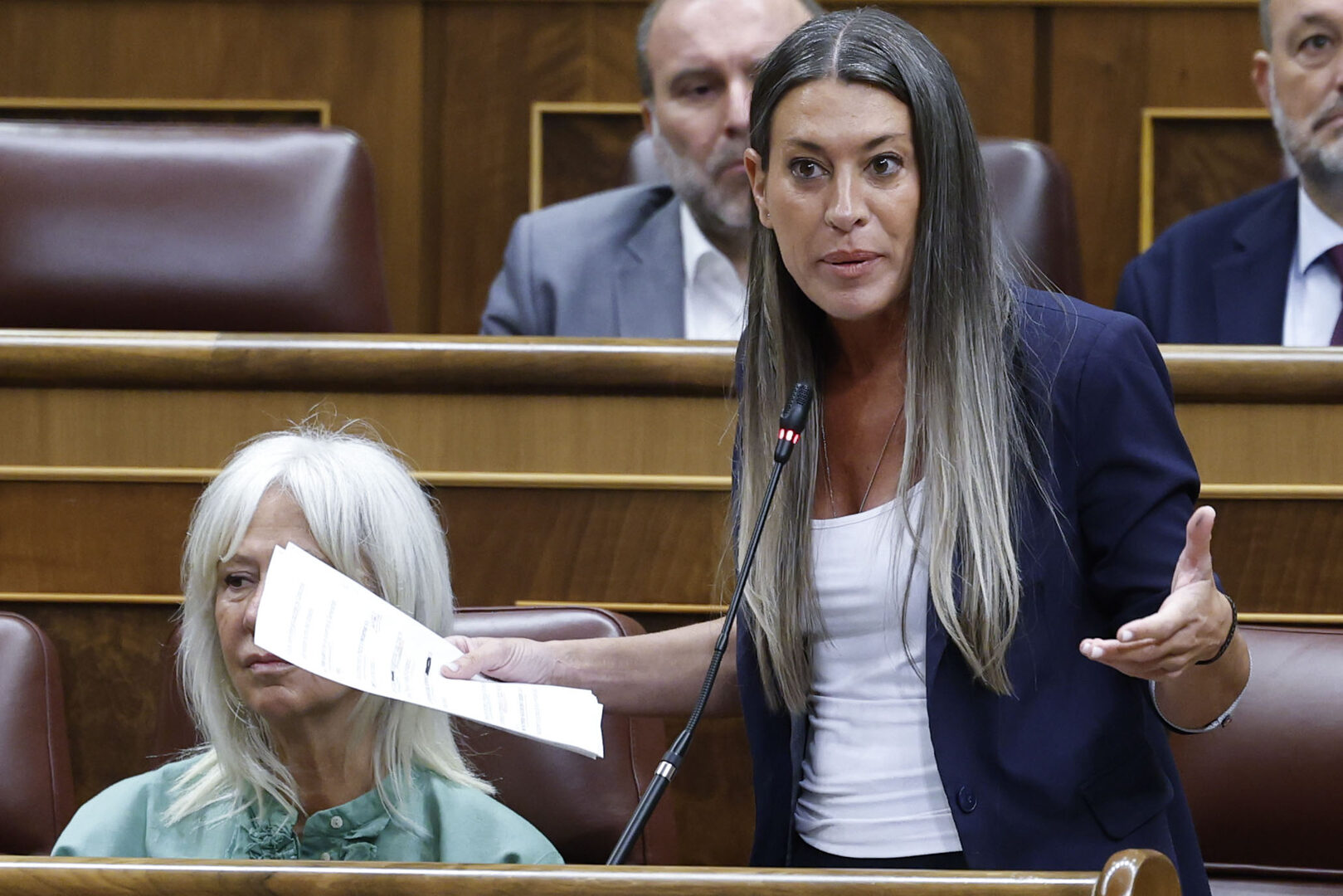 Junts enmienda una moción del PP para exigir a Sánchez que convoque ...