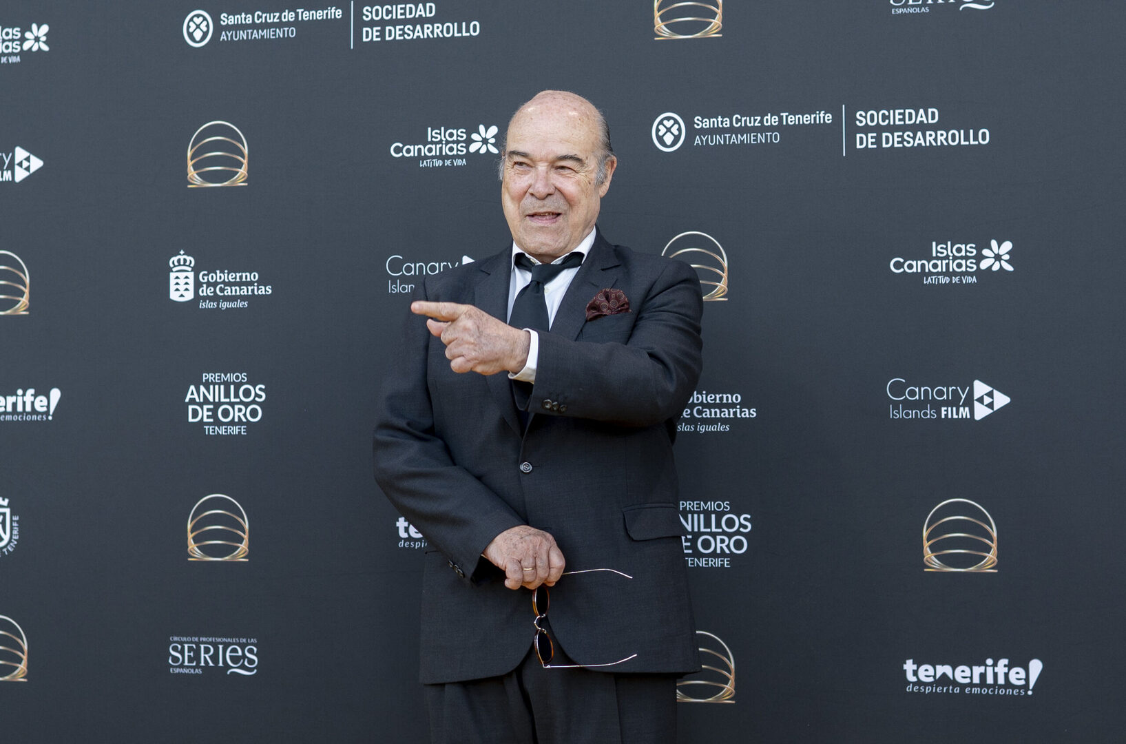 Antonio Resines: "Viva España y vivan las series" - esRadio