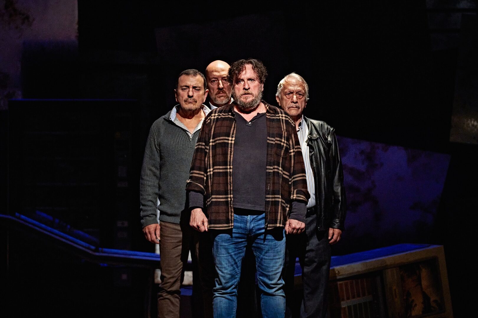 Kilómetro Cero: 'Los lunes al Sol' en Teatros del Canal, ayuda de ...