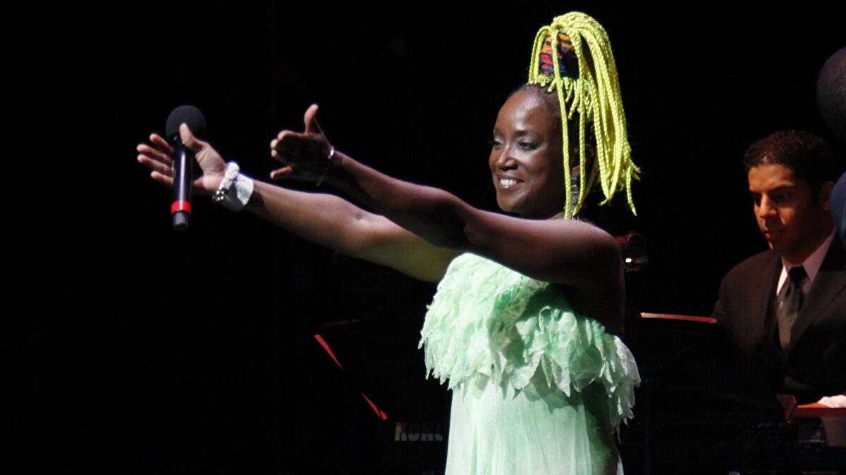 Lucrecia grabará un disco a dúo con Tamara - Libertad Digital - Cultura